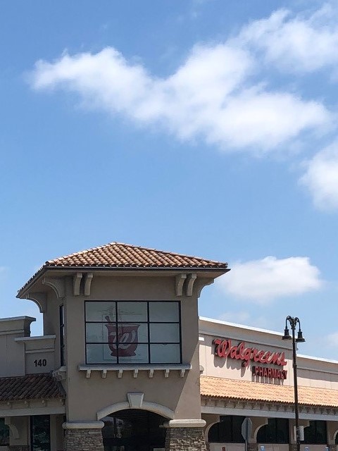 Does Walgreens Offer Financial Services Such as Money Orders?